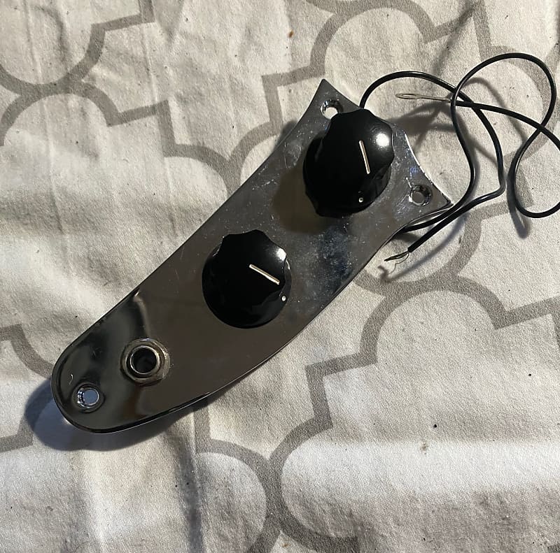 Fender Offset Series Mustang control plate 2015 - chrome | Reverb