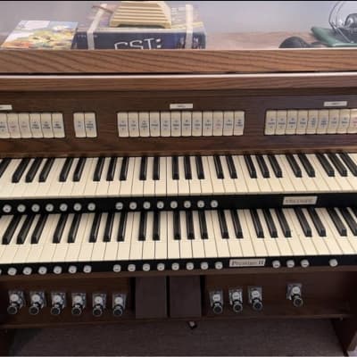 Viscount Prestige II Organ | Reverb