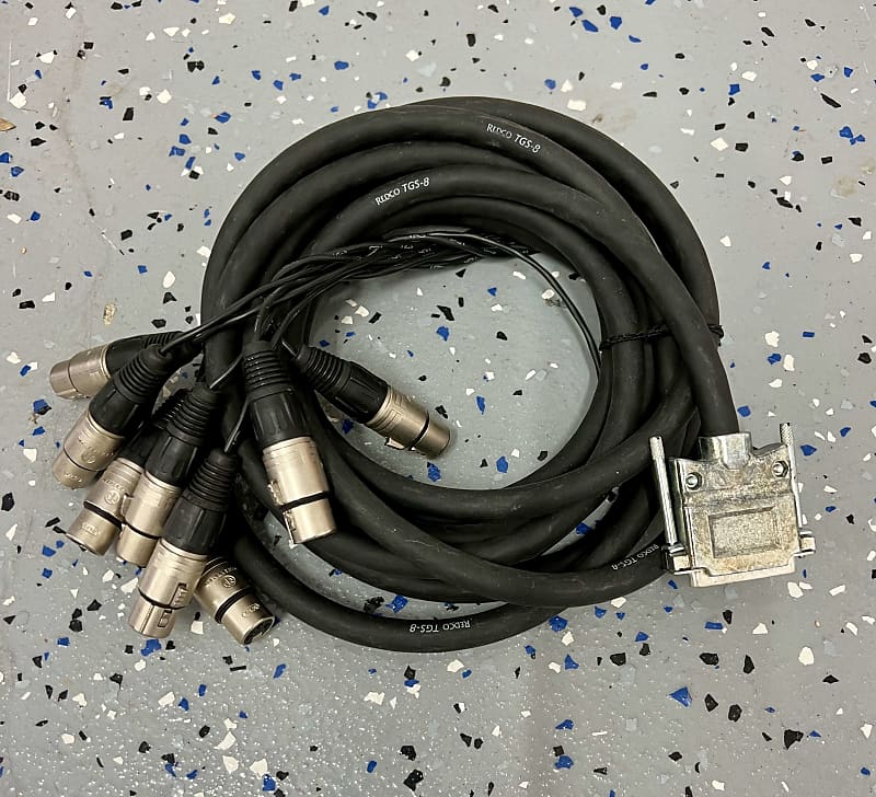 Redco TGS-8 - DB25 to XLRF (female) 8 foot cable | Reverb