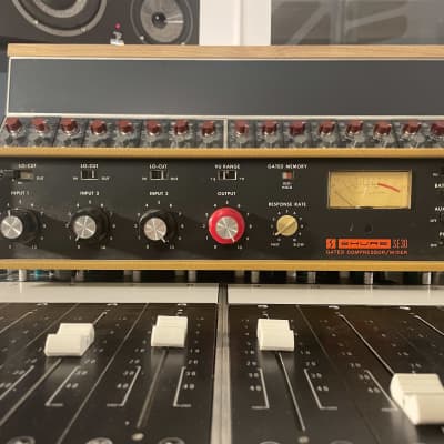 Shure SE-30 Level Loc Compressor/Mixer | Reverb