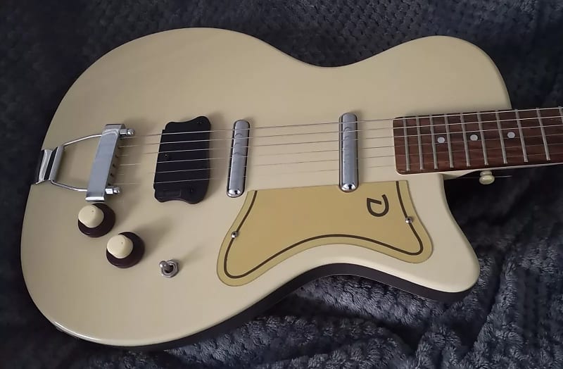 Danelectro U2 with Sitar Bridge | Reverb UK