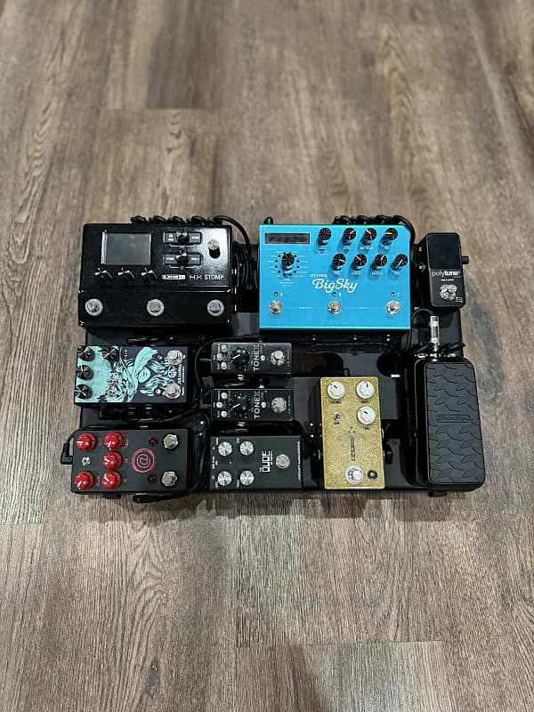 HX Stomp Pedalboard with Various Pedals | Reverb