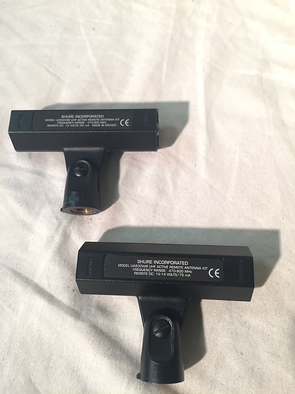 Shure UA830WB Pair Antennae Amplifiers EC | Reverb