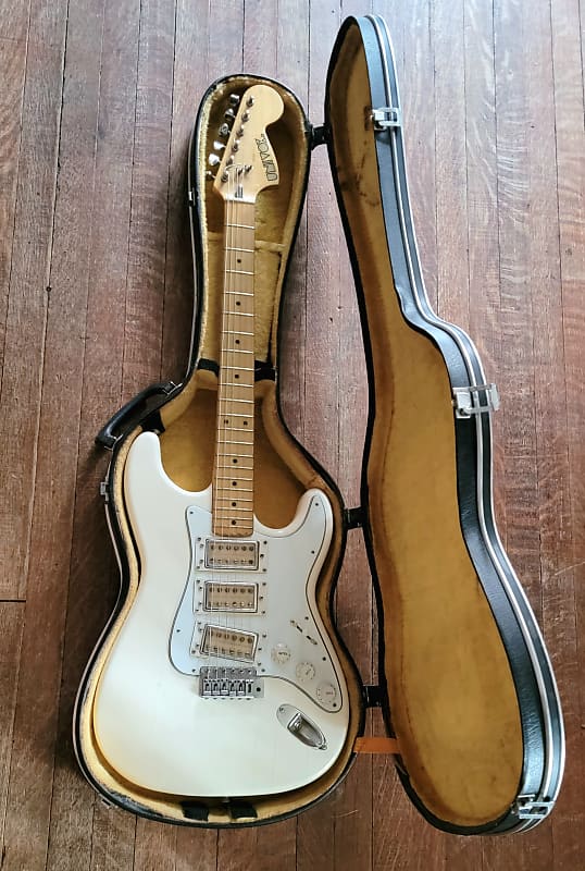 Univox Ripper U1850, Branded Case & Vibrato Bar, 1970's | Reverb