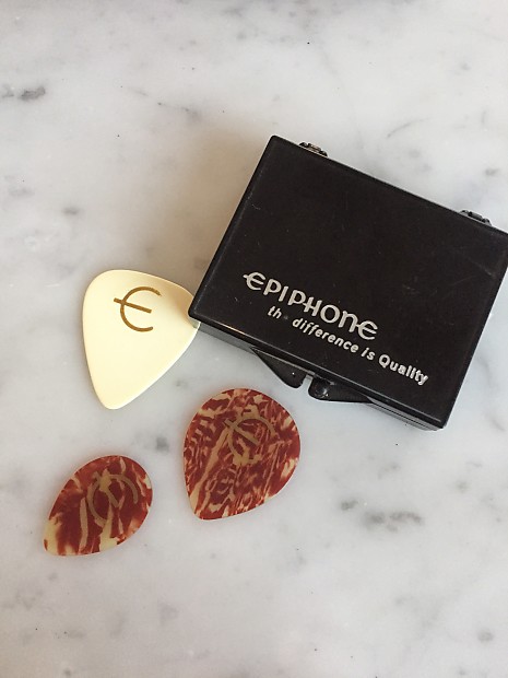 1966 NOS Epiphone "The Difference is Quality" Plectrum | Reverb Canada