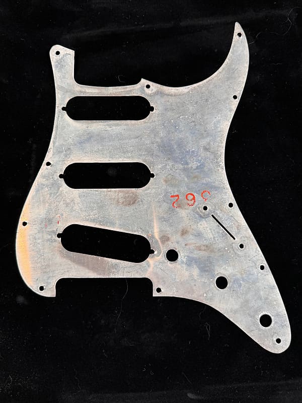 Fender Pre CBS Stratocaster Shield 1963-1965 - Silver | Reverb UK