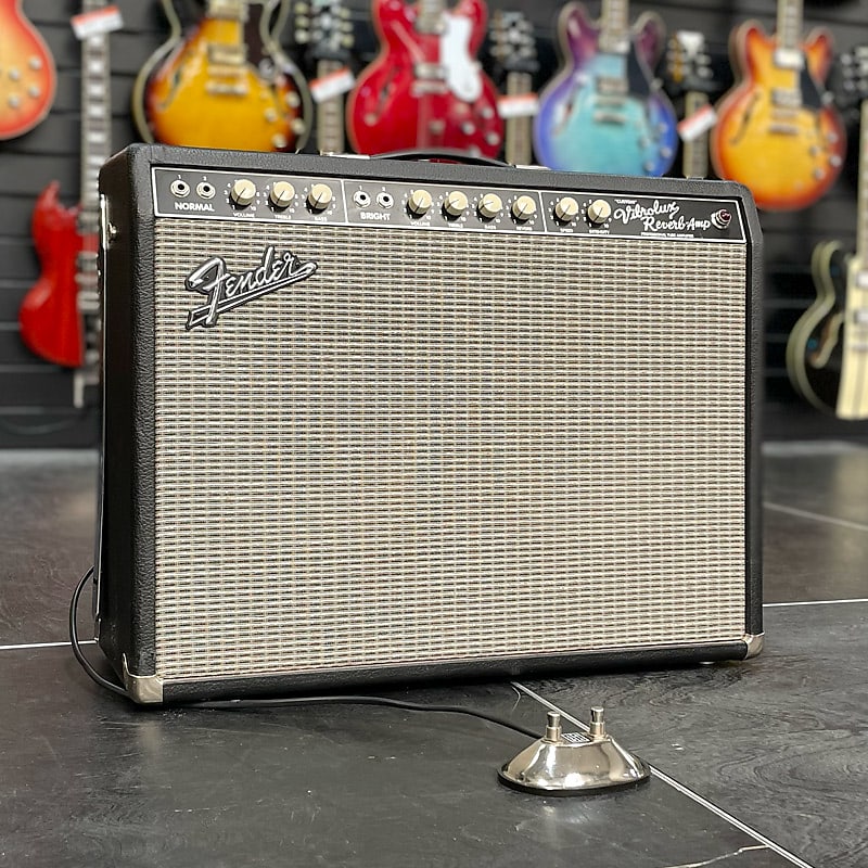 Fender USA Custom Vibrolux Reverb Electric Guitar | Reverb UK