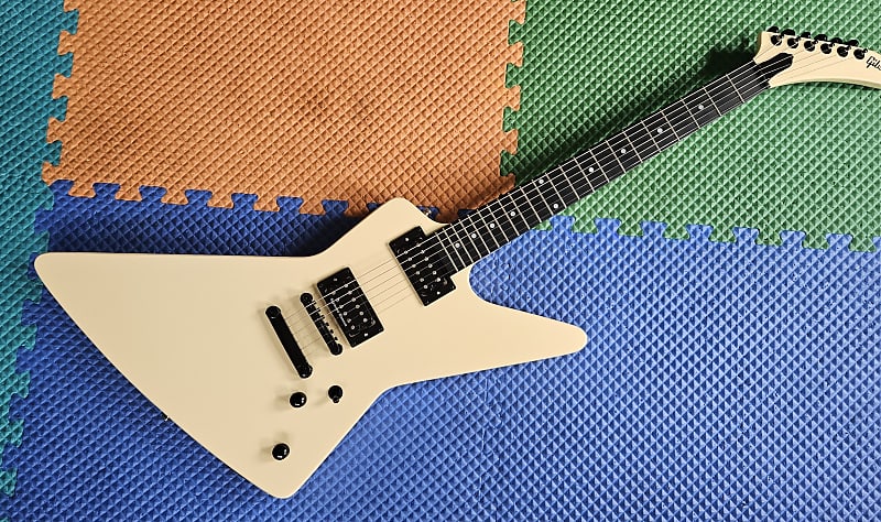 Chibson EXPLORER 2021 - White upgraded parts | Reverb