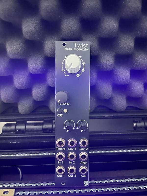 Jakplagg Twists Eurorack Warps Module Reverb
