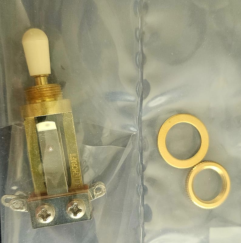 Switchcraft Long 3-way toggle switch - Gold | Reverb