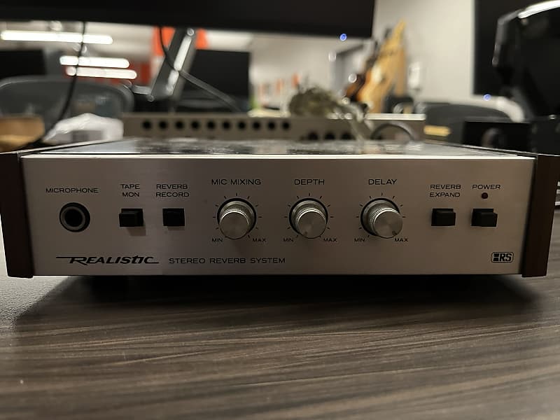 Realistic Stereo Reverb System | Reverb