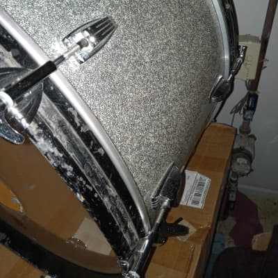 Ludwig Modular - Silver sparkle 14x26 bass drum | Reverb