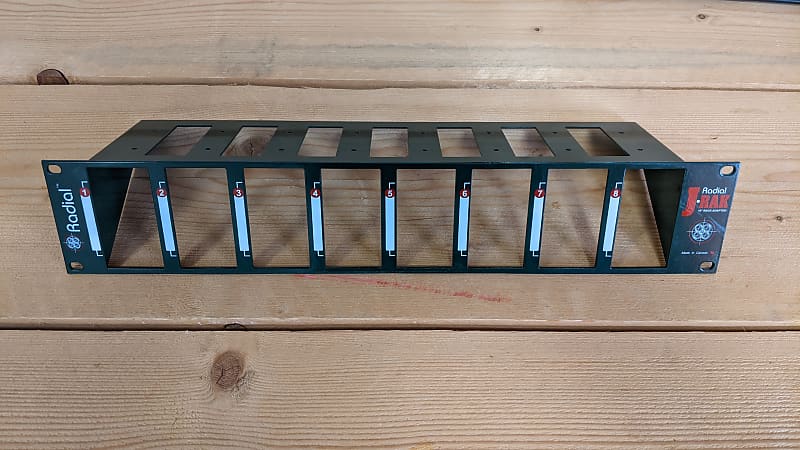 Radial J-Rak 8, 8-space rack adapter - Green | Reverb