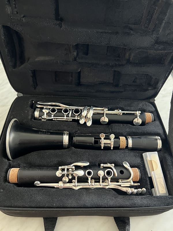Buffet Crampon E11 Intermediate Bb Clarinet 2010s - Black | Reverb