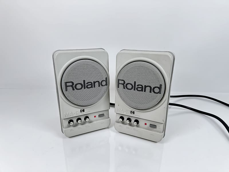 Roland MA-12C Amplified Micro Monitor Speakers, Pair | Reverb