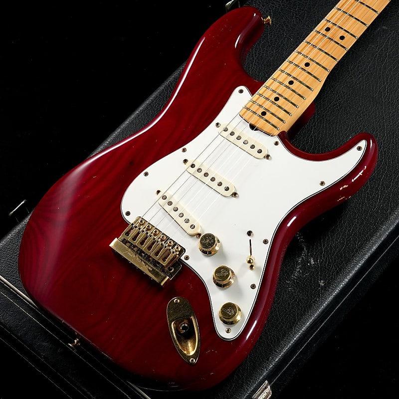 FENDER The STRAT Wine Red 1982 [SN G027141] [04/04] | Reverb