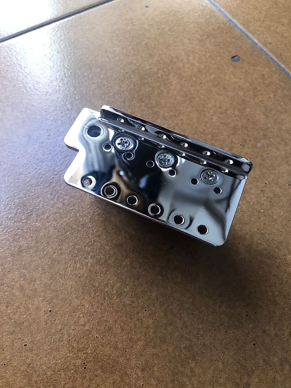 Fender STRATOCASTER TREMOLO (PW29 BLOCK) INCLUDING ARM Chrome | Reverb