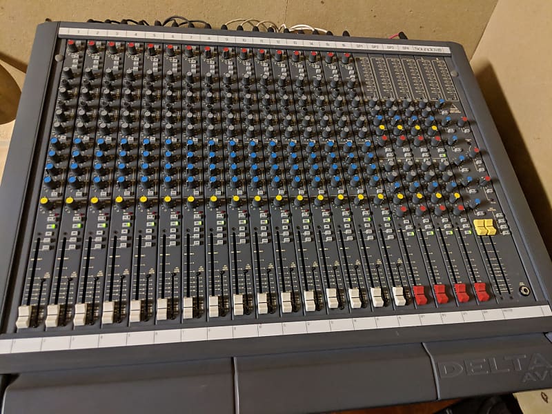 Soundcraft Delta Ave 16 Channel | Reverb