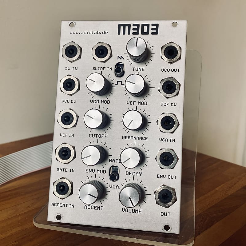 Acidlab M303 - Roland TB-303 Eurorack clone | Reverb