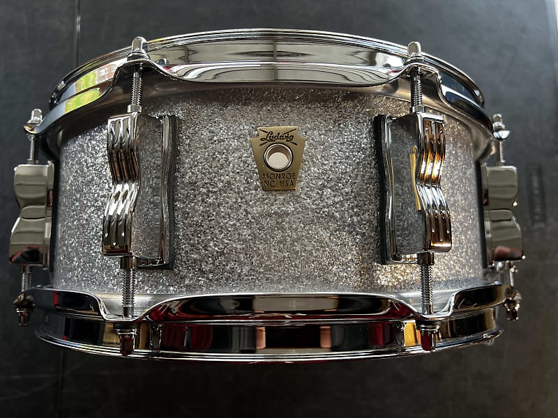 Ludwig 5" x 12" Classic Maple Snare Drum - Silver Sparkle | Reverb