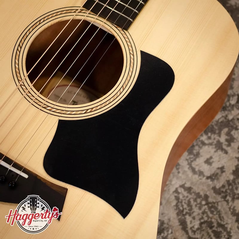 Taylor Pickguard, Right Handed, DN/JM, 5.5", Black | Reverb