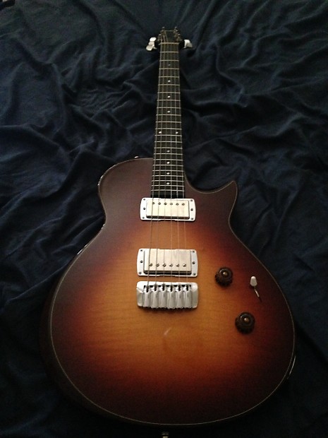 Taylor Solidbody Standard 2007 Sunburst' | Reverb