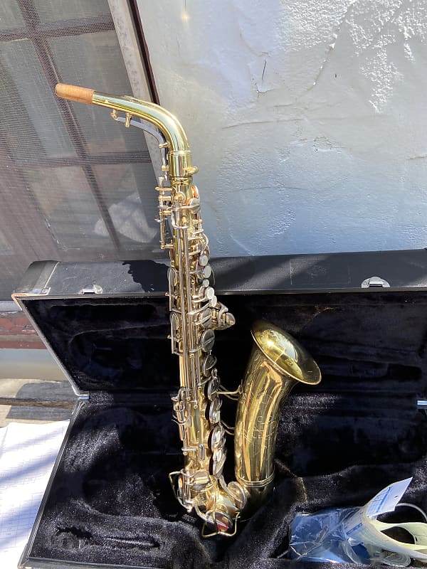 Conn 6M Alto saxophone 1965 6M 1965 - Lacquer | Reverb