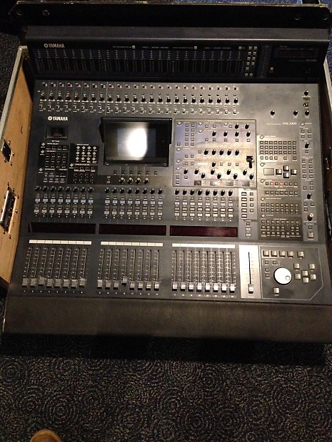 Yamaha DM2000 Gray | Reverb