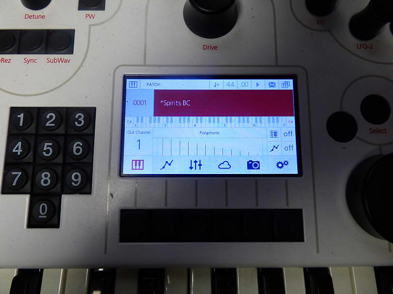 Modulus 002 - (Modal Electronics) 12 voice digital synth | Reverb