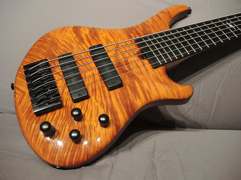 Roscoe SKB 3006 Ebony fretboard 6 string bass | Reverb