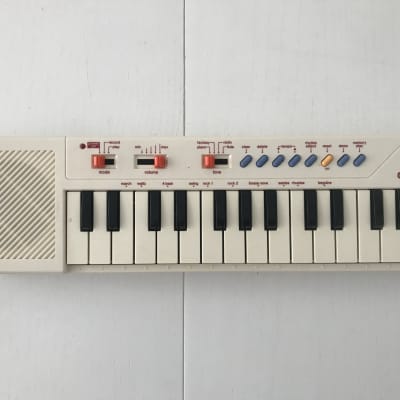 Casio PT-10 Mini Synthesizer | 1980's | White | Carton Box | | Reverb