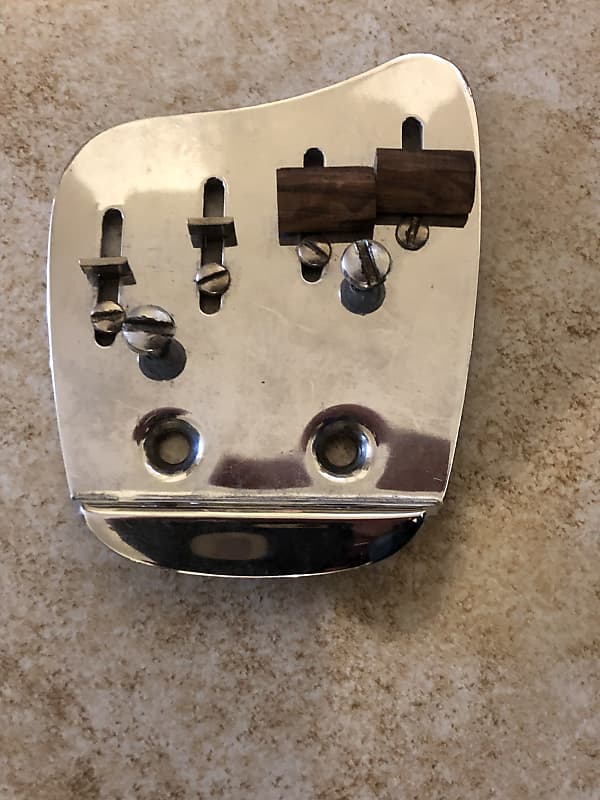 Guild Starfire Bass Bridge 60s-70s missing two saddles | Reverb Canada