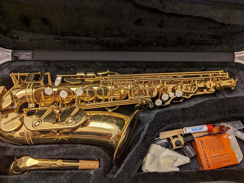 Gemeinhardt Student Alto Sax 2010s Clear-Lacquered Brass with | Reverb