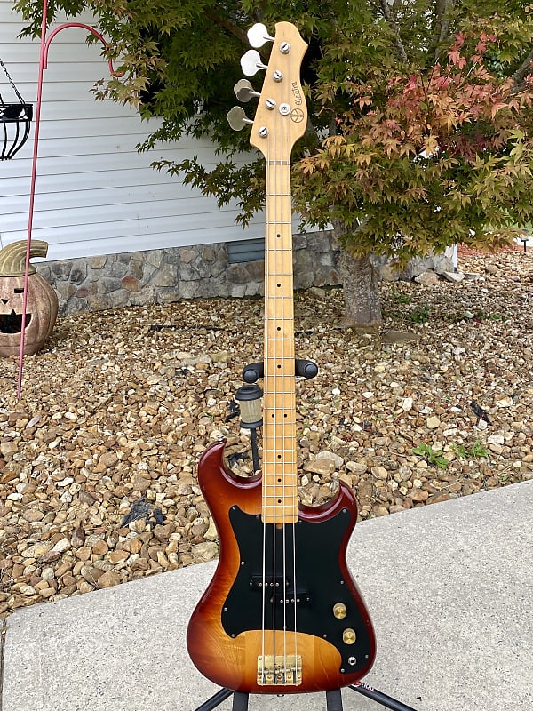 Electra Phoenix Bass 80s Sunburst w/case | Reverb