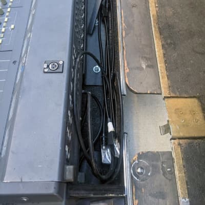 Yamaha Mc3210M Mixing Console with Keal Case Flightcase | Reverb