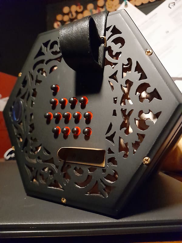 McNeela English Concertina Regondi 30 Button | Reverb Australia