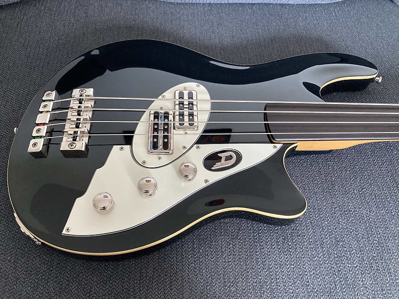Duesenberg D-Bass 4 string Fretless 2022 - Black | Reverb