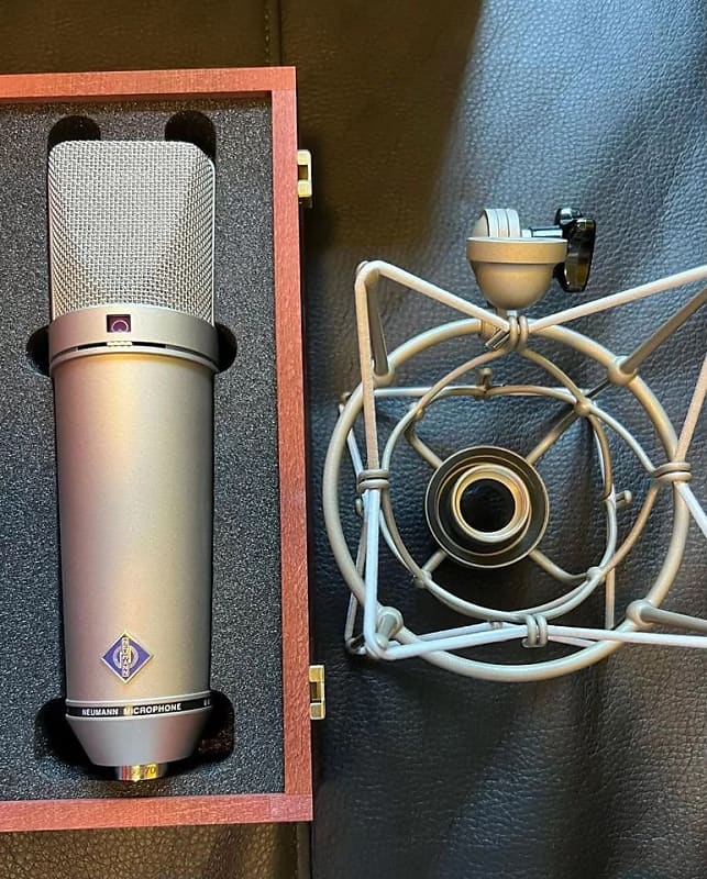 Neumann U87 Ai | Reverb