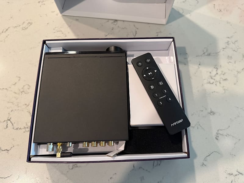 MiniDSP Flex 8 with Dirac License | Reverb