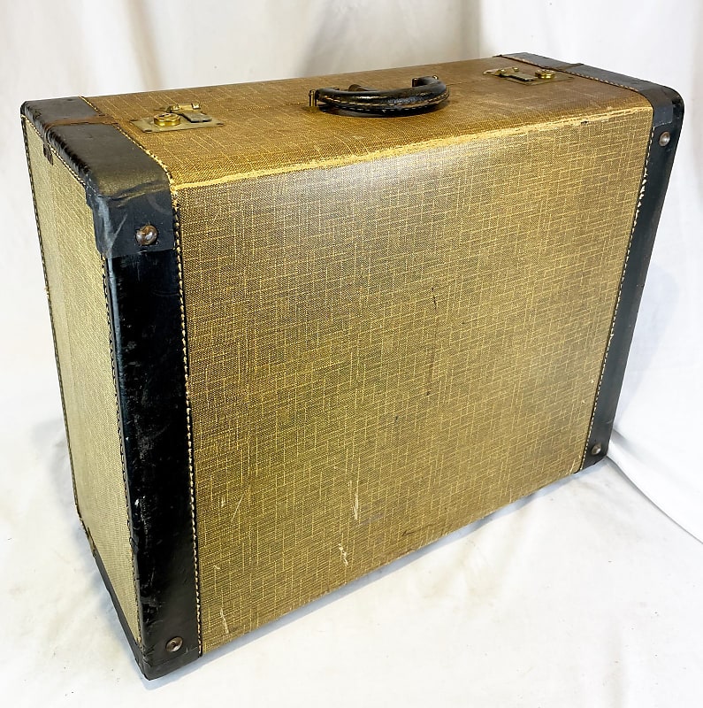 Brown Italian Accordion Hard Case 22" x 17.5" x 10" (55.5cm x | Reverb