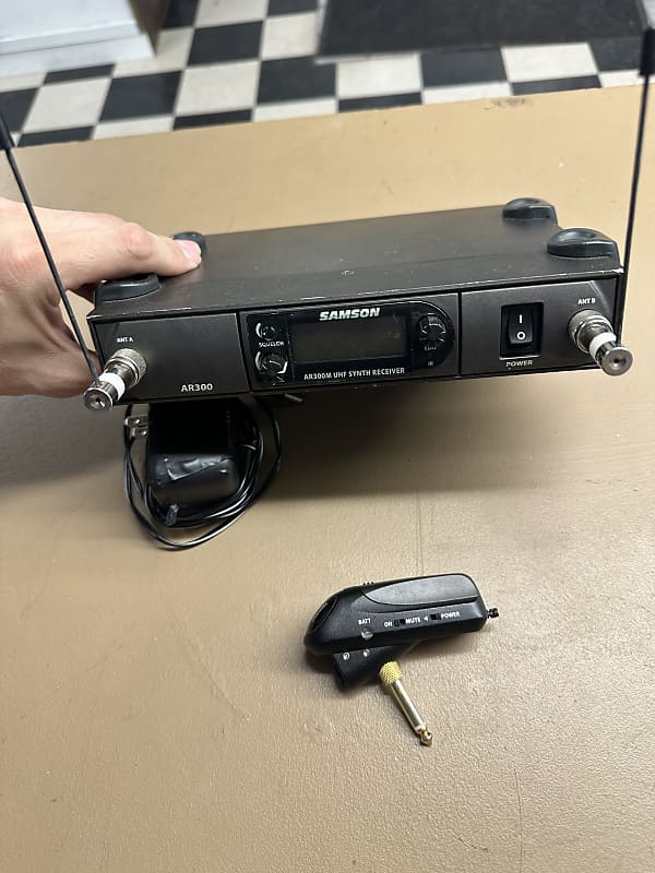 Samson Airline AR300M Wireless | Reverb