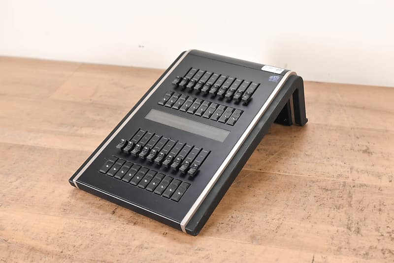 ETC 2x10 Universal Fader Wing for Eos and Ion Systems (NO | Reverb