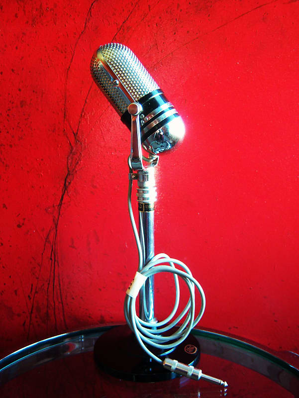 Vintage 1960's Calrad 500C crystal pill microphone w cable & | Reverb