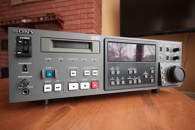 Sony PCM-7040 | Reverb