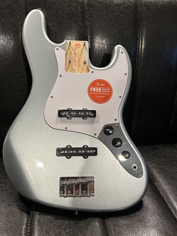 Squier Affinity jazz bass body 2019 - Silver | Reverb