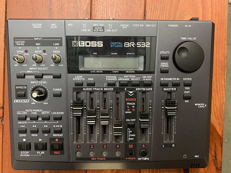 Boss BR-532 Digital Studio Compact 4-Track Recorder w/ case | Reverb