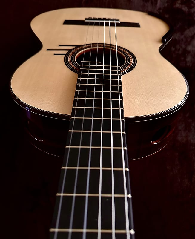 Xun Gabriel Concert Guitar 2024-Spruce/Indian Rosewood | Reverb