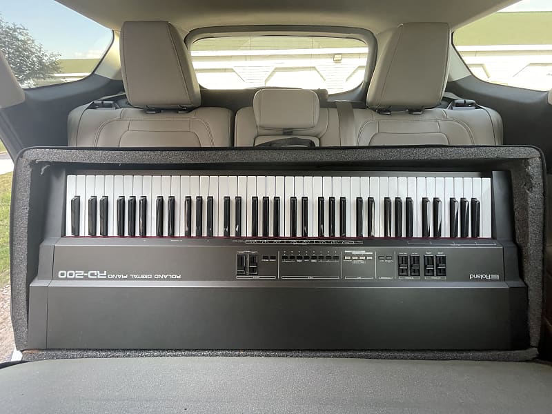 Roland RD-200 with gig bag, stand, and sustain pedal | Reverb