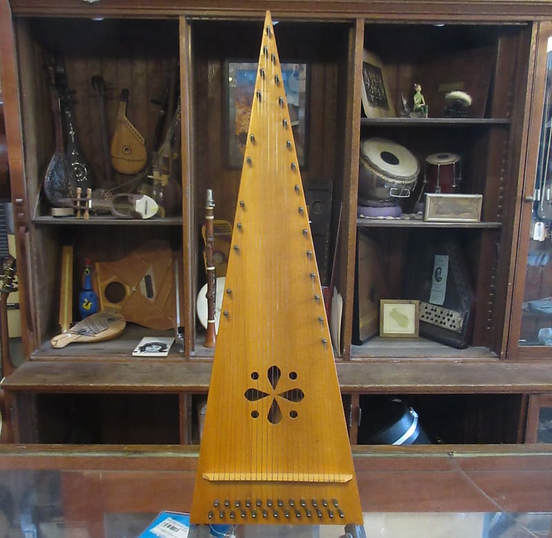 Unlabeled 25-String Bowed Psaltery | Reverb