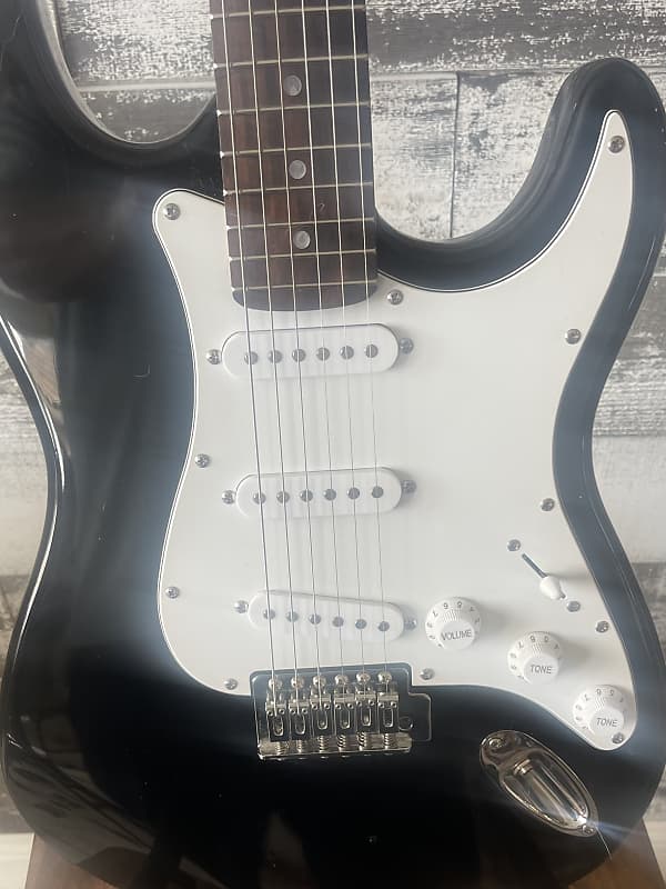 Spectrum Stratocaster 2010’s - Black | Reverb